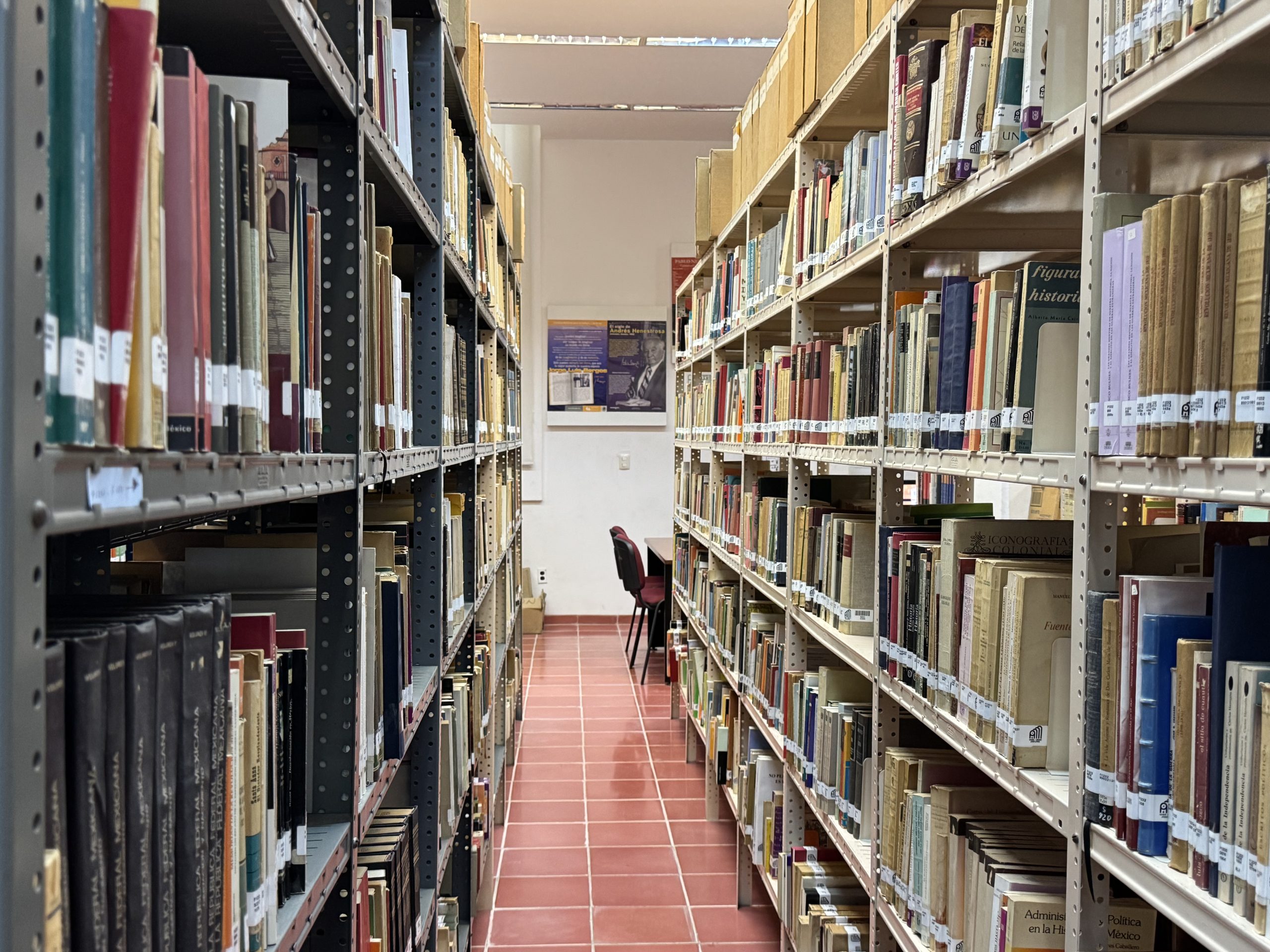 Biblioteca UAER UNAM - UAER - UNAM