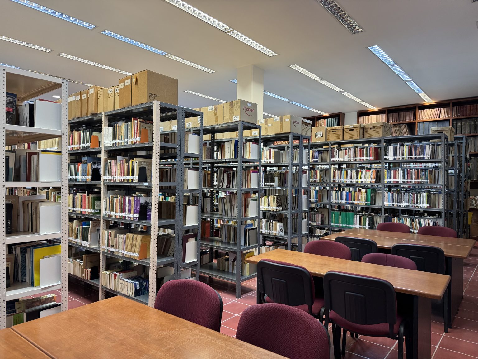 Biblioteca UAER UNAM - UAER - UNAM